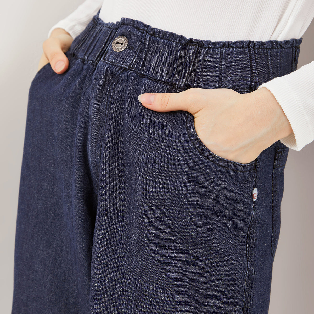 GRAPHIS Zip Up Denim Relax Pants – www.simplicity.co.id