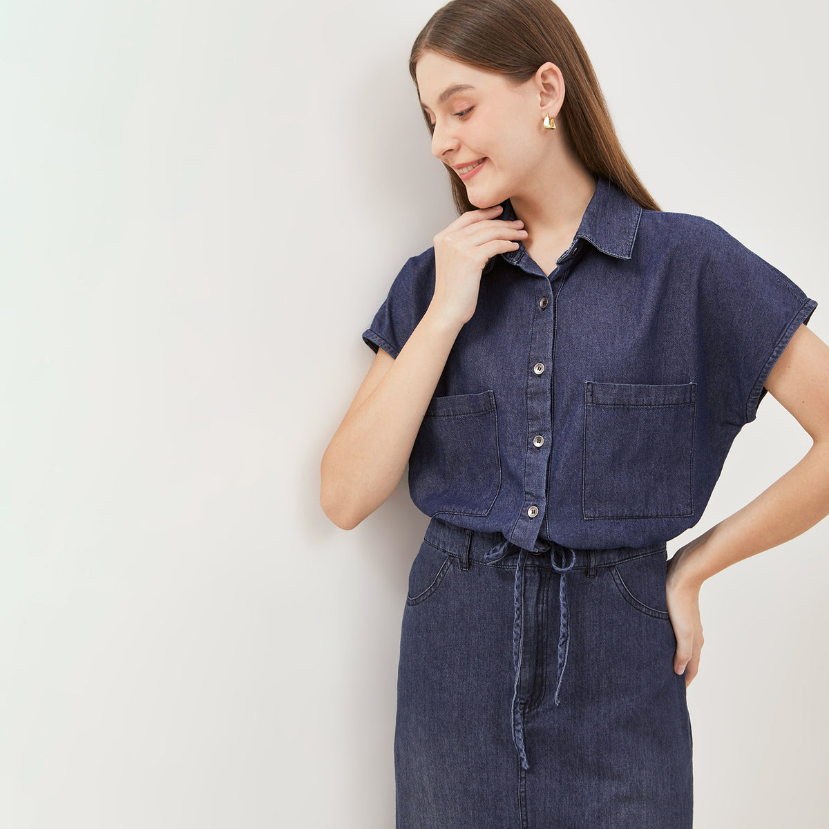 GRAPHIS Denim Collared Drawstring Top – www.simplicity.co.id